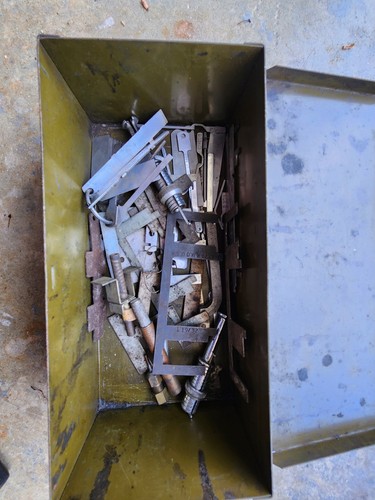 Vintage Carter Carburetor Tool Box Green Metal Box With Tools | United ...