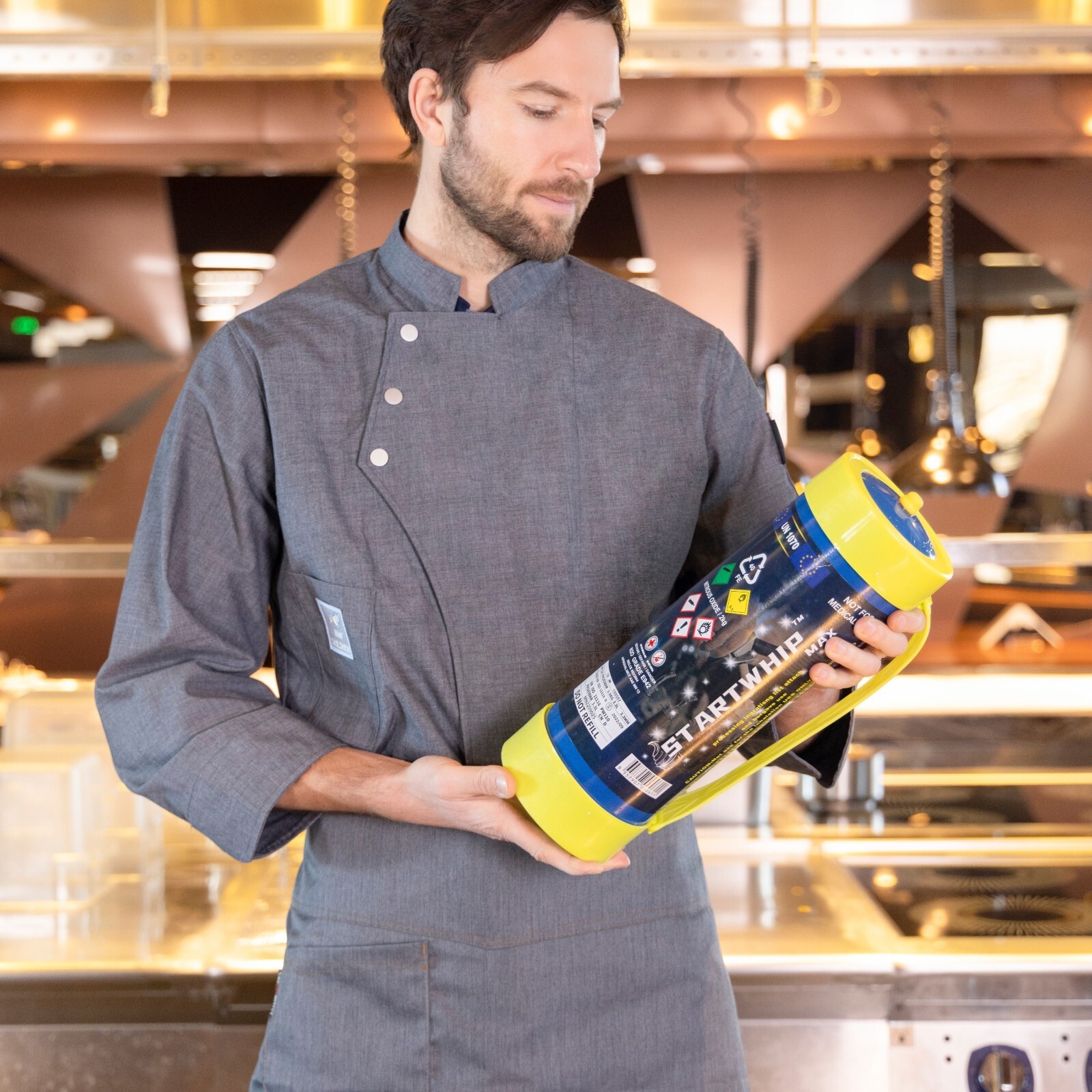 Free Shipping - 2 X CREAM CHARGERS 3.3L STARTWHIP MAX XL + A Free ...