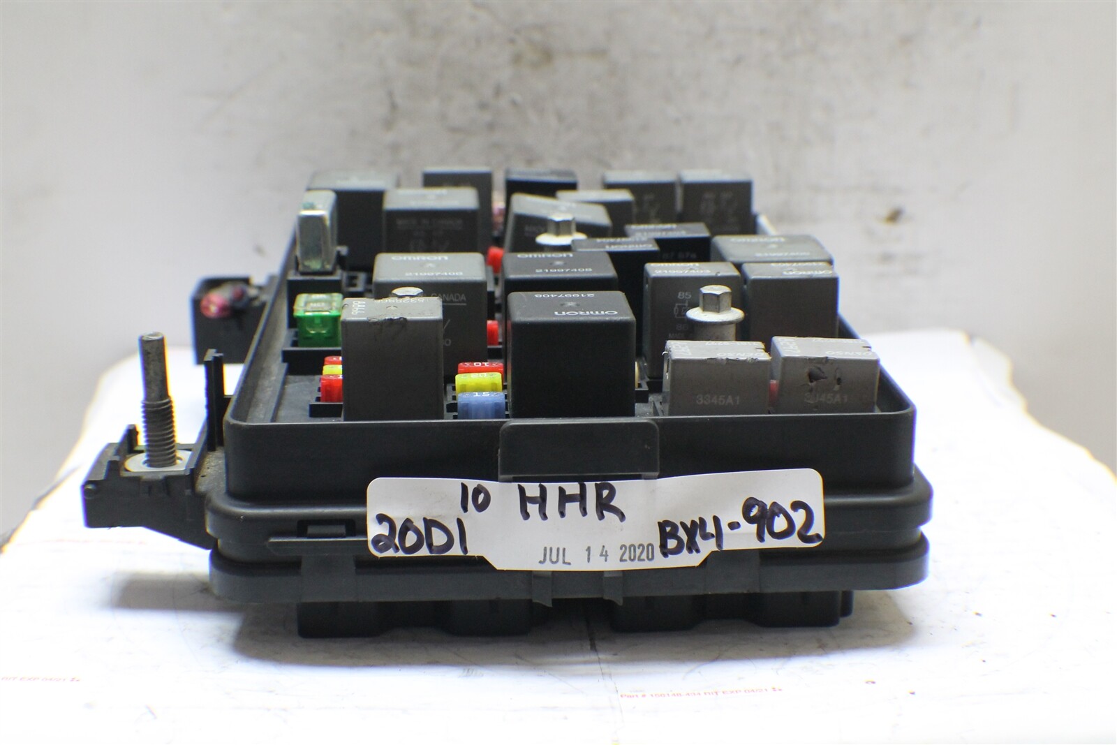 2009-2011 Chevrolet HHR Fuse Box Relay Unit 20859498 Module 902 20D1-B4 ...