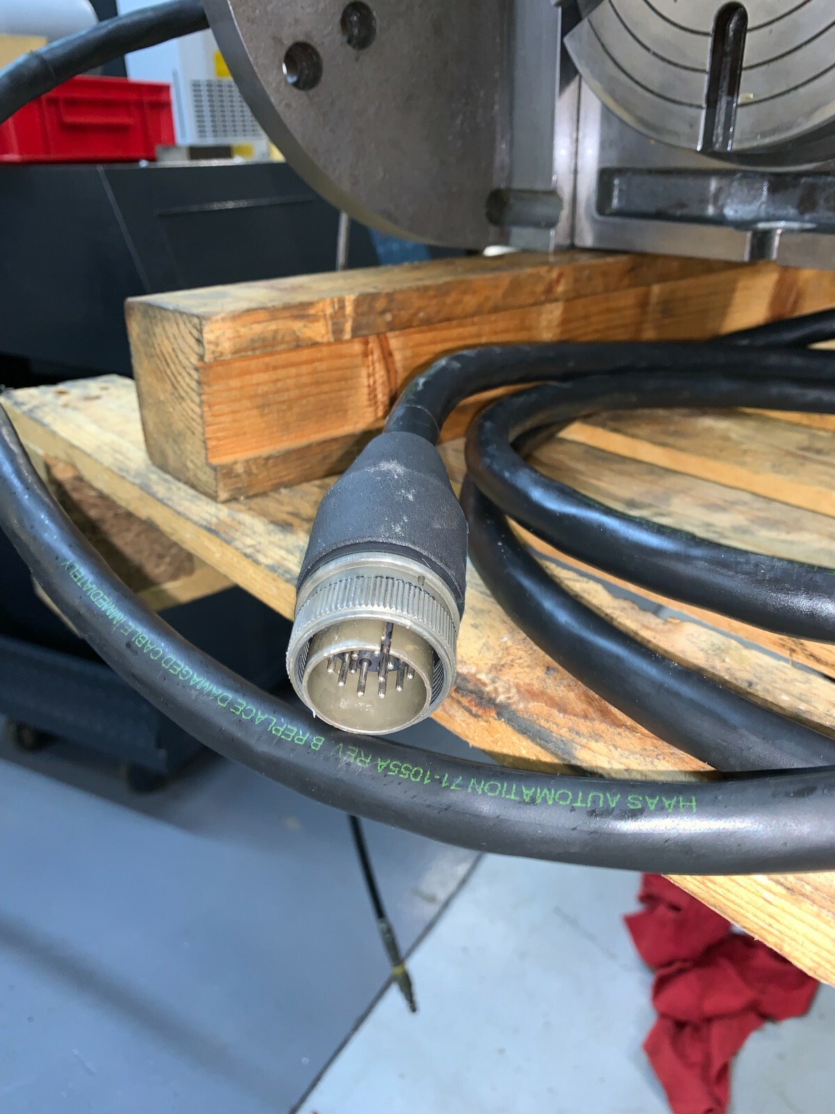 HAAS hrt210 rotary axis with 5 axis mount brushed haas cnc ( plus vat ...