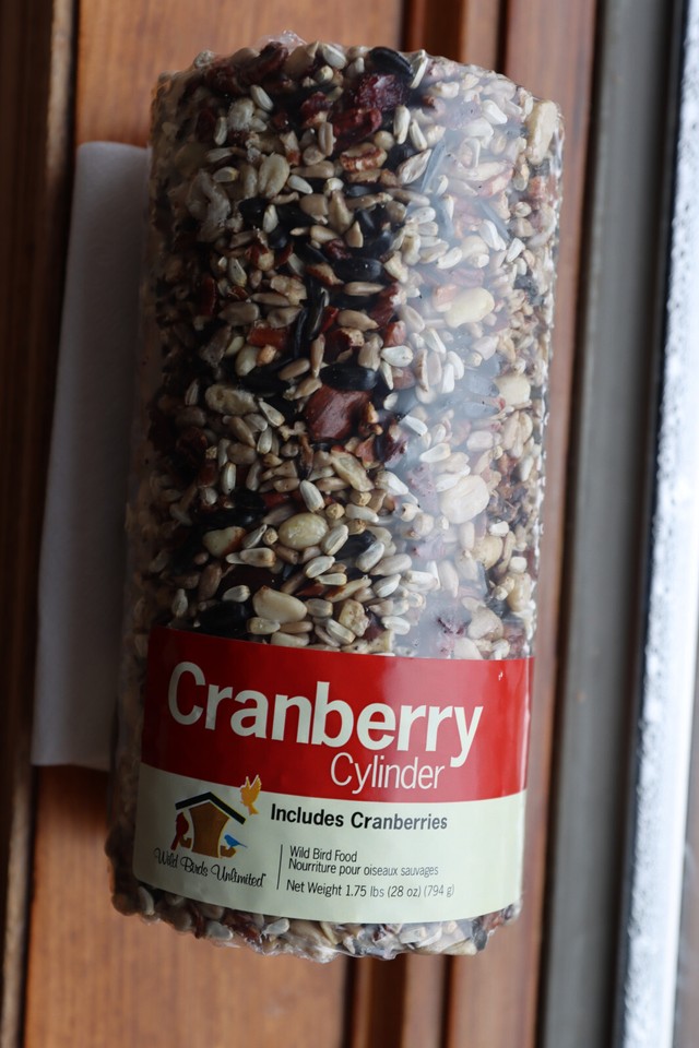 Wild Birds Unlimited Cranberry Cylinder Bird Seed Large 1.75 lb ...