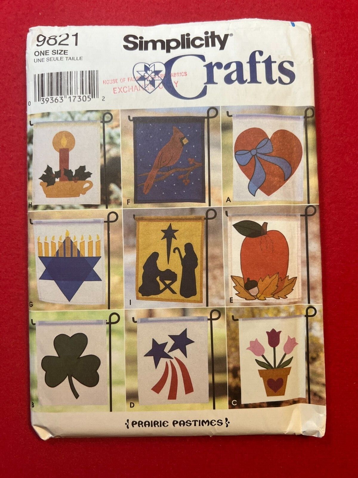 Simplicity 9821 Appliqued Oudoor Lawn Flags Sewing Pattern Uncut 9 ...