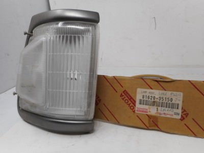 Toyota LN105 Hilux 4x4 Left Front Position Light or Light 1990 onwards ...