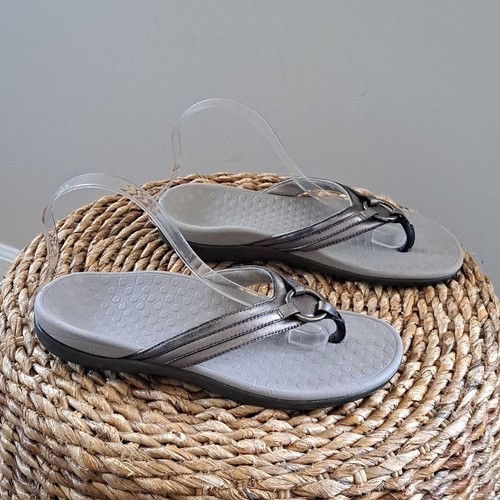 Vionic Womens Tide Thong Toe Post Sandals Metallic Silver Leather/Metal ...