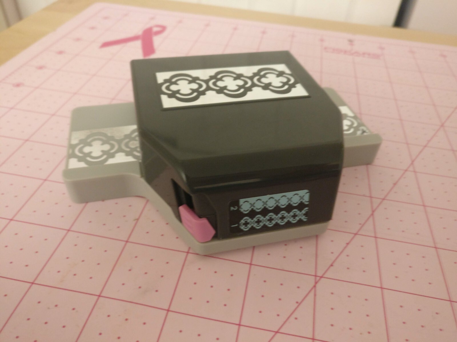 *Retired* Stampin Up, EK Success & Fiskars Edge Border Punches - Hard ...