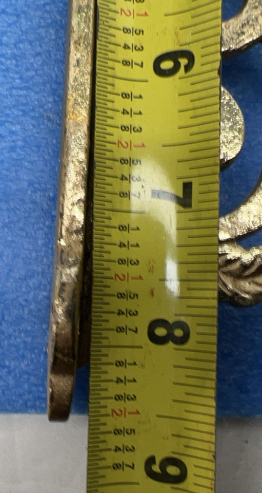 Set of 2 Cast Iron Decorative Victorian Wall Shelf Brackets or corner ...