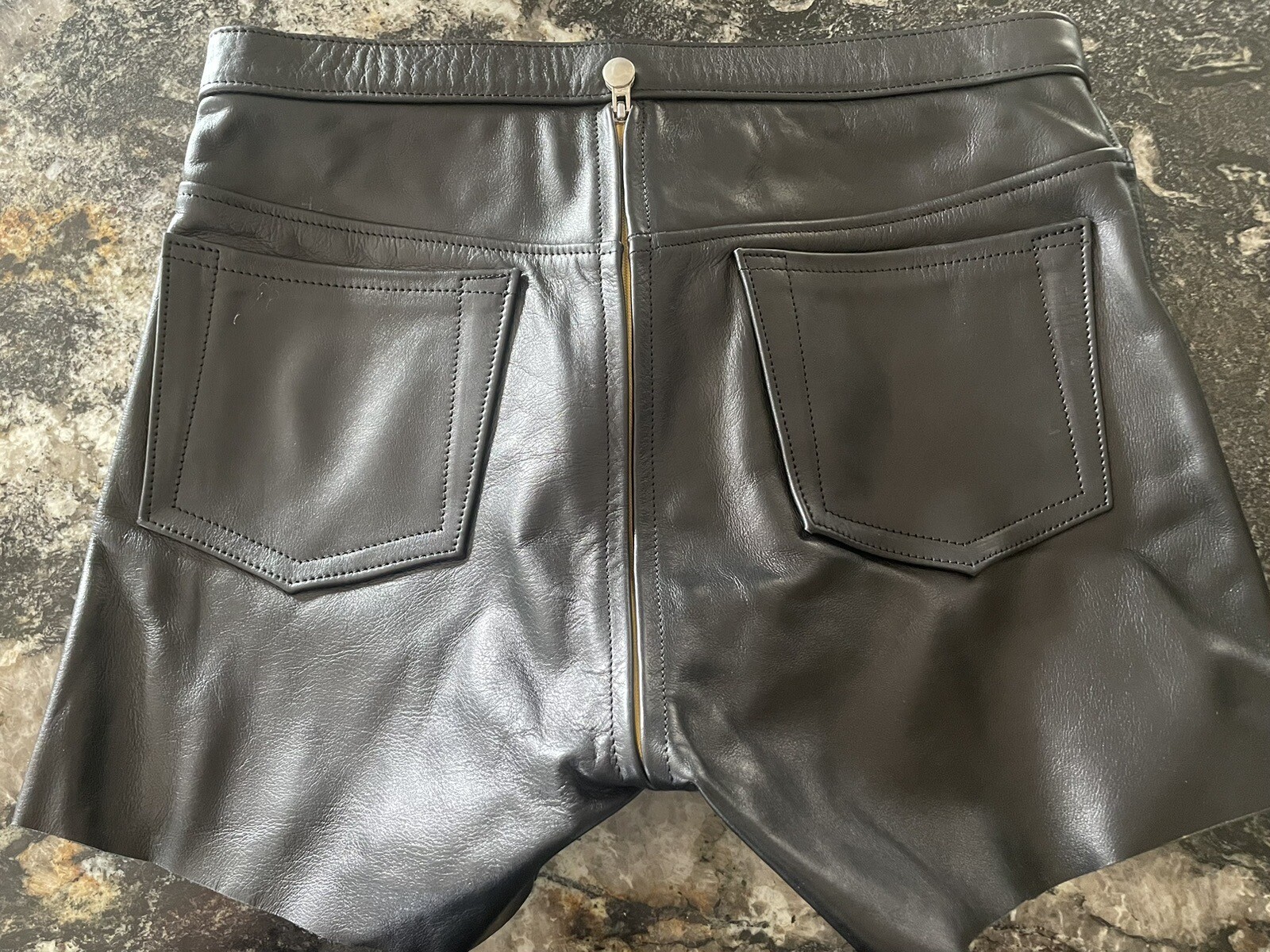 Mens Quality Black / Yellow Leather Shorts with Lockable all round zip ...