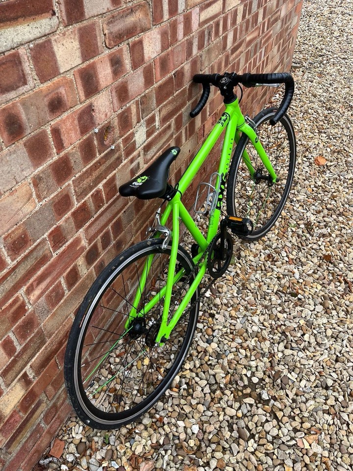 Frog 62 Kids Bike - 24 Inch Wheels - Age 8/10 - Green - Good Condition ...