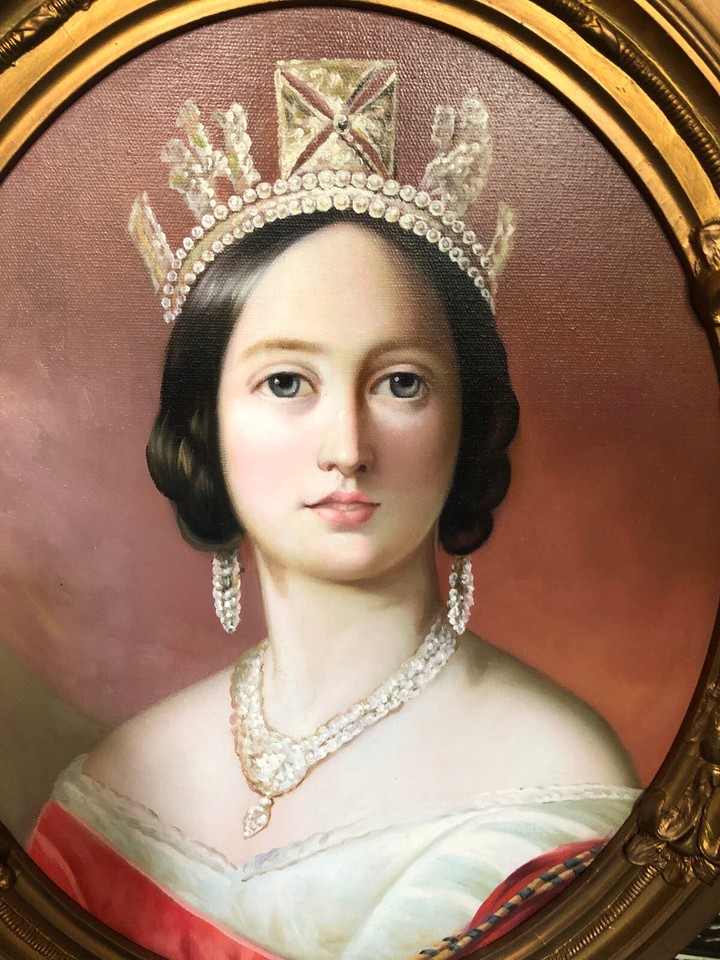 Queen Victoria painting in gold frame | eBay UK