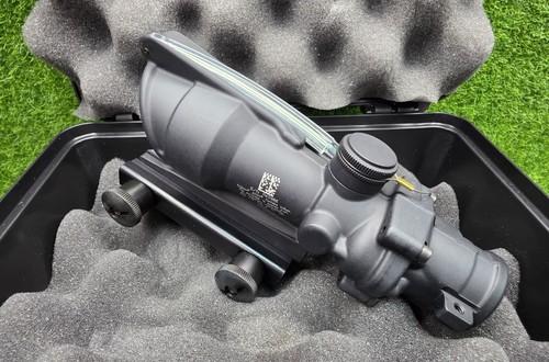 Trijicon ACOG 4x32 BAC Scope Green Horseshoe/Dot & TA51 Mount (TA31H-G ...
