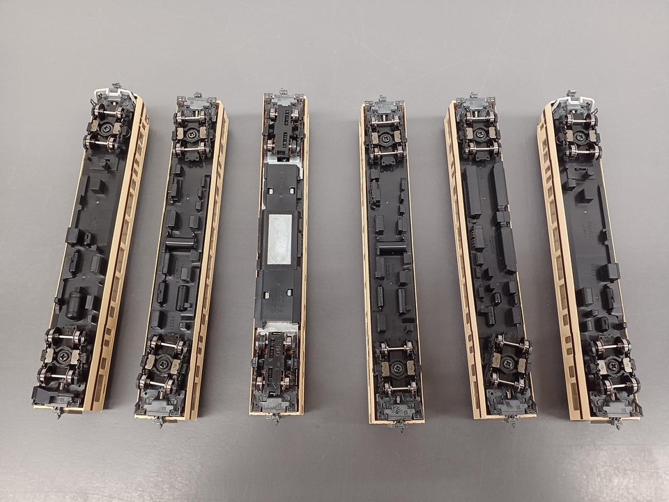 TOMIX JNR 117-100 Series Suburban Train (Shin-Kaisoku) Set NGauge | eBay UK