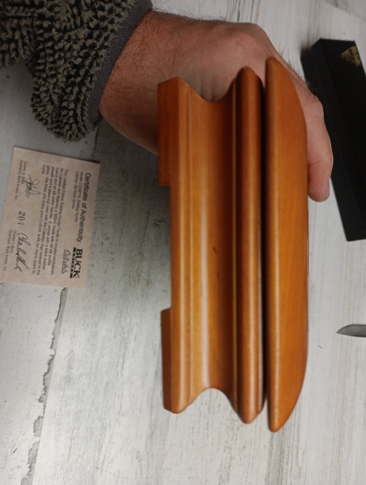 Buck 110 SP74 Cabelas Elk Track Series Stag Lazer Cut Out Folding ...
