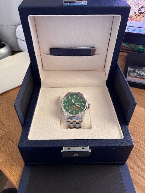 Harbinger Marauder Men's Watch Green Dial with Silver Bracelet | eBay