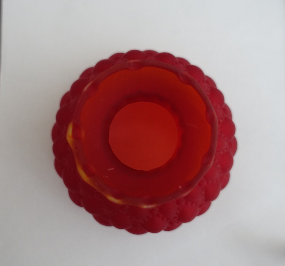 ABCO NUTMEG Red Glass Diamond Quilted Miniature Oil Lamp & Shade ...