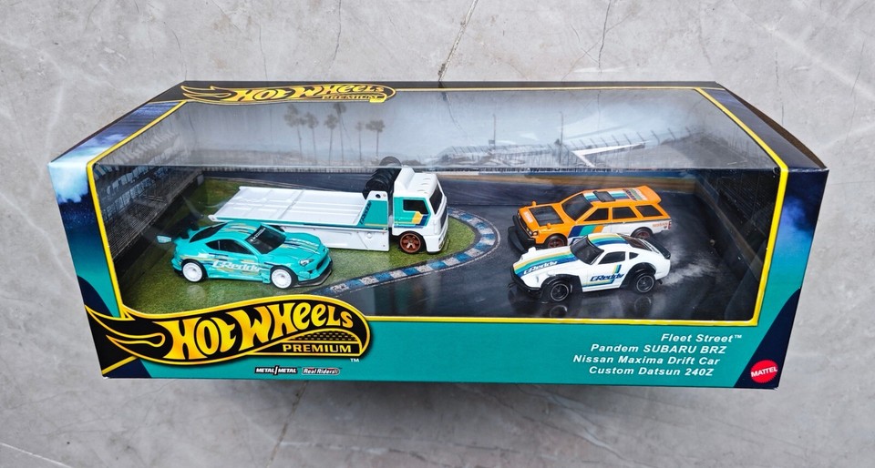 LOOSE - HOT WHEELS BOX SET / TWIN PACK - PORSCHE, DATSUN, HOLDEN ...