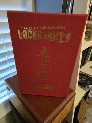 SIGNED 1st LTD ED "LOCKE & KEY 4" Joe Hill & Rodriguez 2011 Keys to the ...
