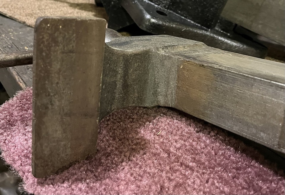 Antique Monarch No 229 Lion Bench Vise 4 1/2" Jaw Pattern Makers Vice ...