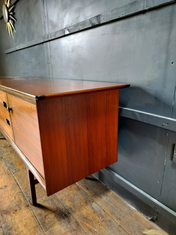 Mid Century Vintage John Herbert for A. Younger Fonseca Large Teak ...
