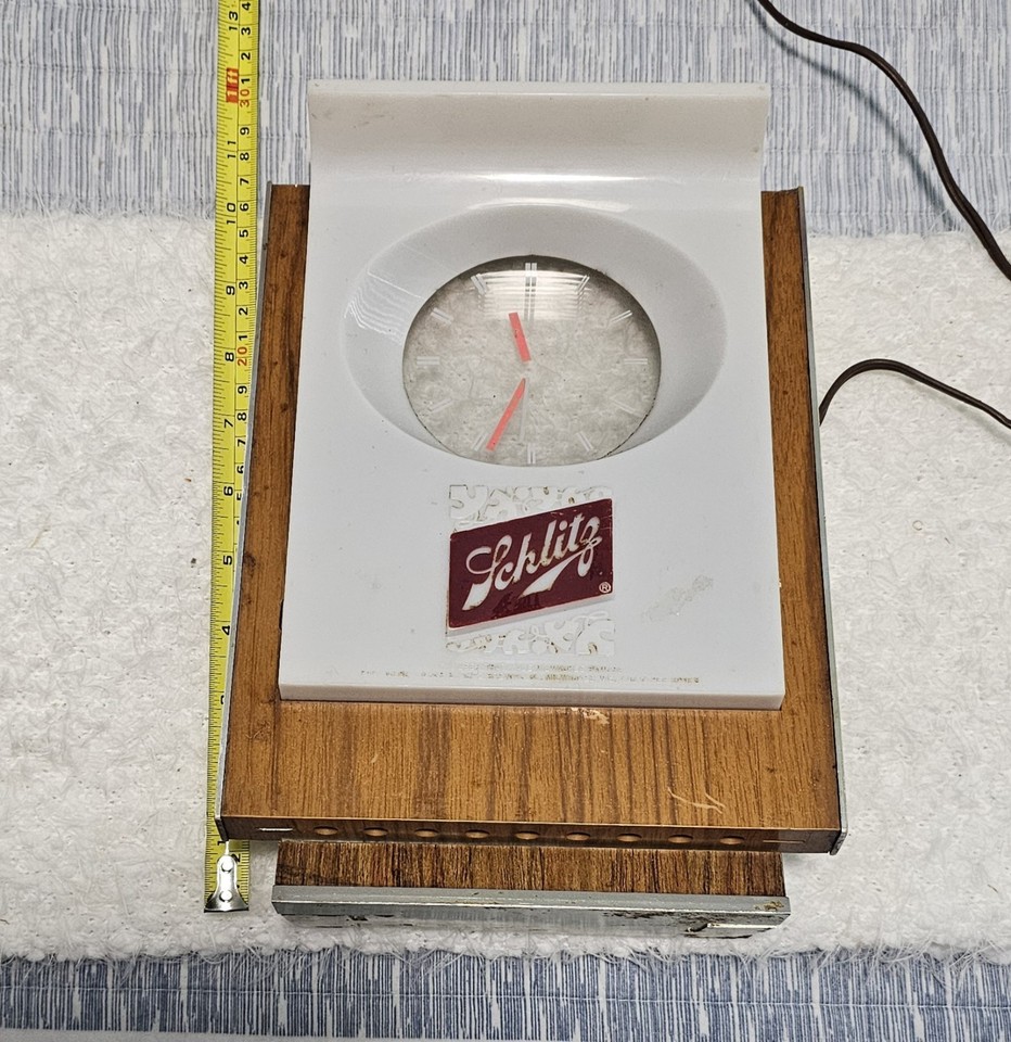 Vintage Schlitz Lighted Beer Sign Clock Floating Hands Cash Register ...