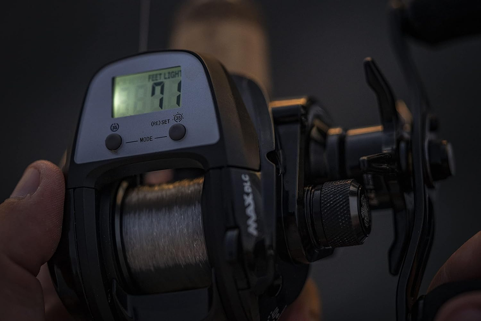 Max Digital Line Counter Low Profile Baitcast Reel, Size LP (1498366 ...