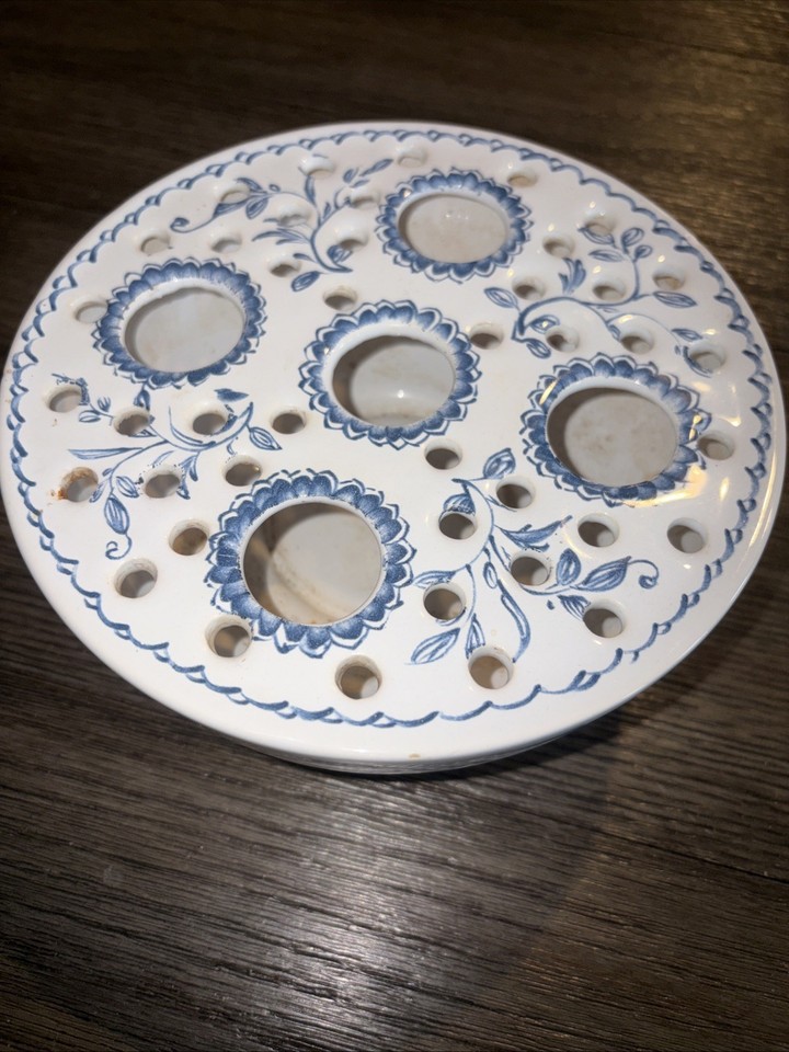 MOTTAHEDEH - Flower Frog or Bulb Pot - Blue & White Portugal See Desc ...