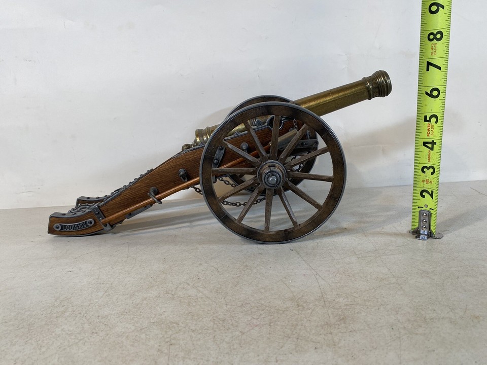 Louis XIV Vintage Model field Cannon display civil war artillery shell ...