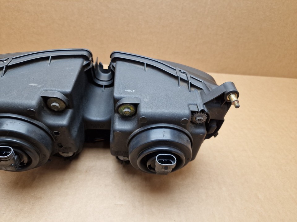 Suzuki Bandit GSF 1200 S MK2 Headlight Headlamp DAMAGED MOUNTS 2000 ...