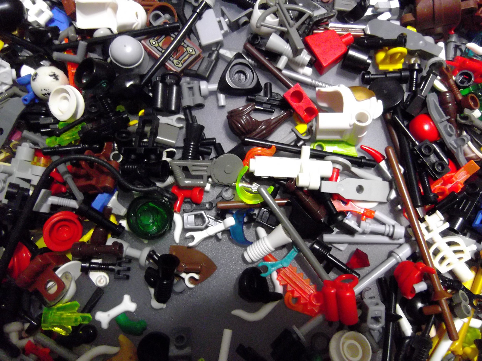 ☀️BRAND NEW 50 RANDOM LEGO MINIFIG Accessories BULK LOT MINIFIGURES ...