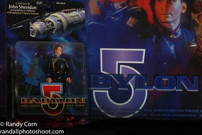 Rare Babylon 5 CAPTAIN SHERIDAN 6" Action Figure - with Babylon 5 Space ...