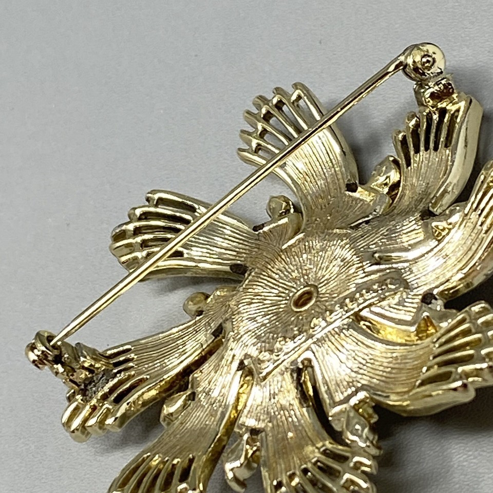 Vintage Designer Brooch Pin Flower Pinwheel Gold Tone Rhinestone Ceil ...
