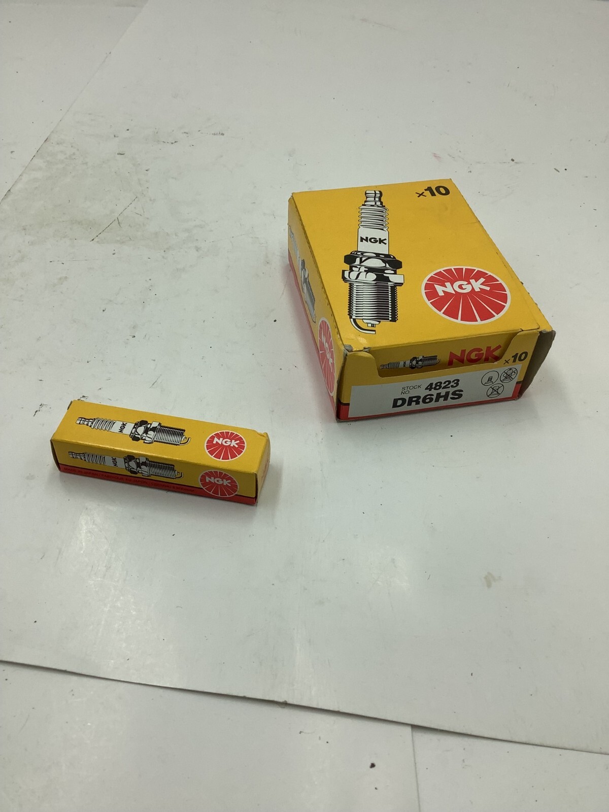 NGK DR6HS - Alternative spark plugs