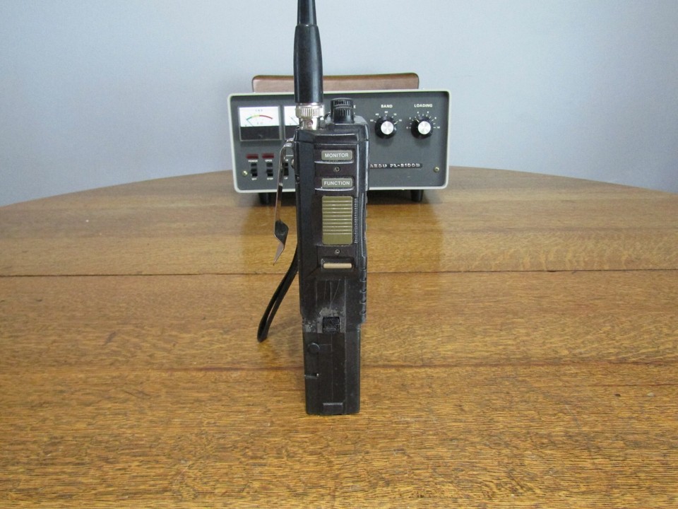 Icom IC-32AT Dual Band HT VHF UHF FM Amateur Radio Transceiver Tested ...