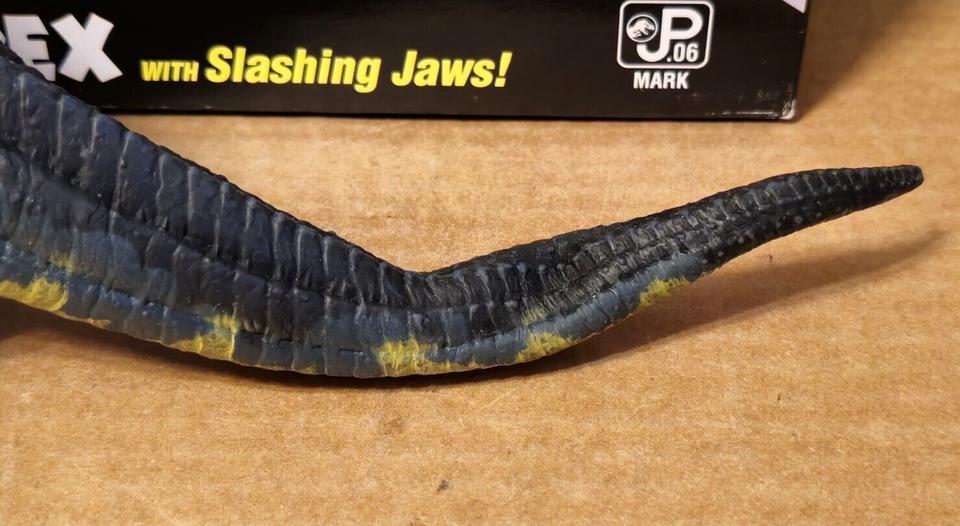 Kenner Jurassic Park Young Tyrannosaurus Rex Series 2 JP.06 with Box | eBay