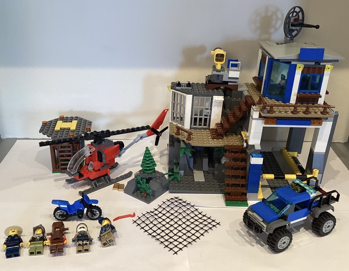 Lego 60174 City Mountain Police Headquarters Set
