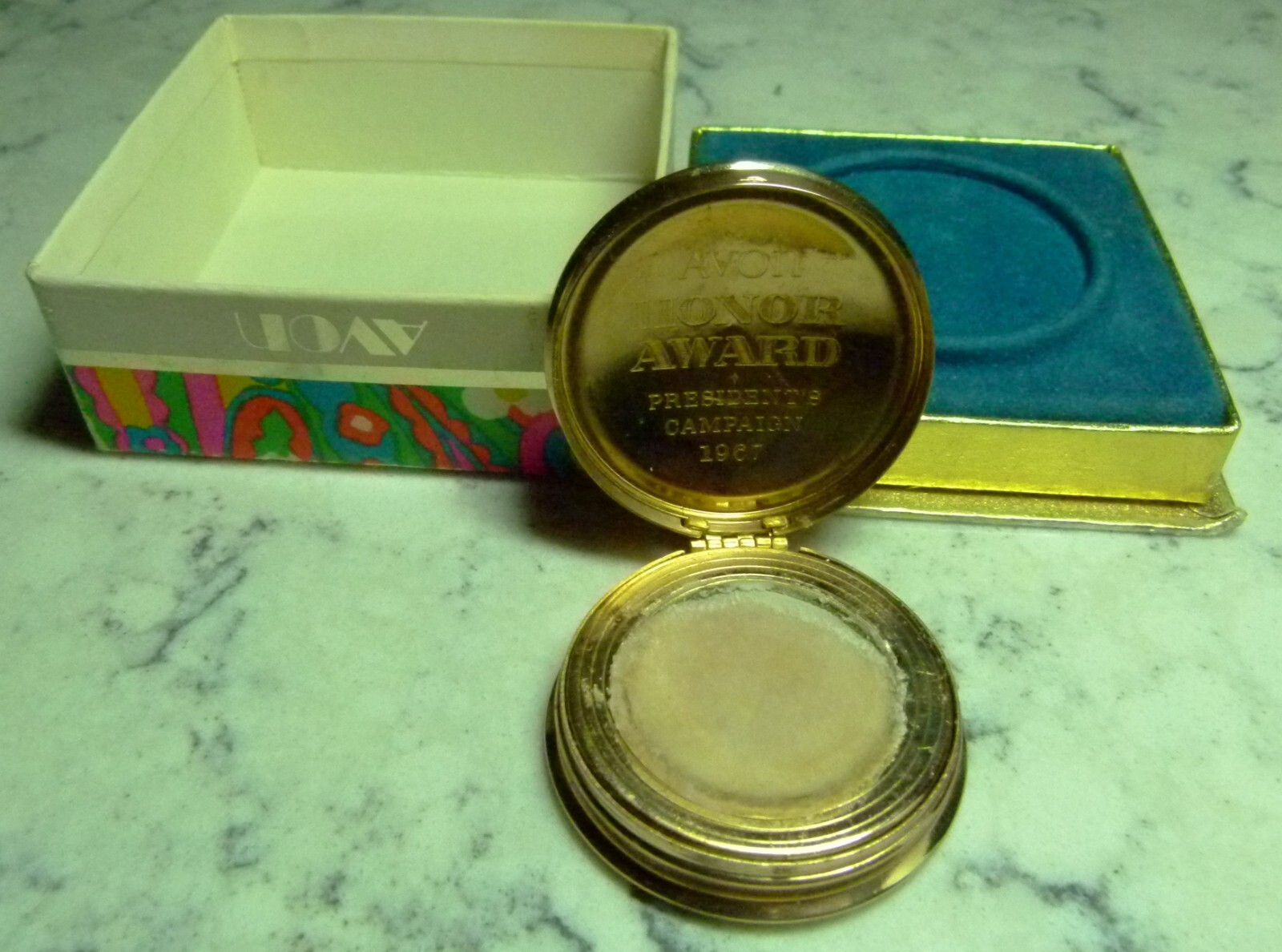 1967 AVON GT President s Campaign HONOR AWARD Groovy Paisley Fabric Lid ...