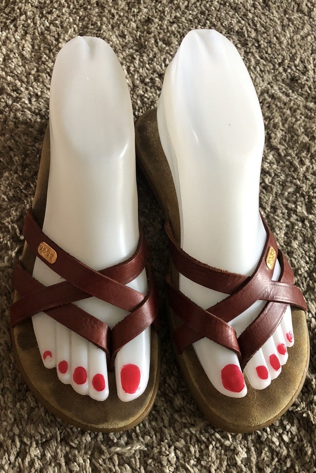 Vintage Bass G.H. Brown Leather Sandals Size 7 “Sharon” Flip Flops Good ...