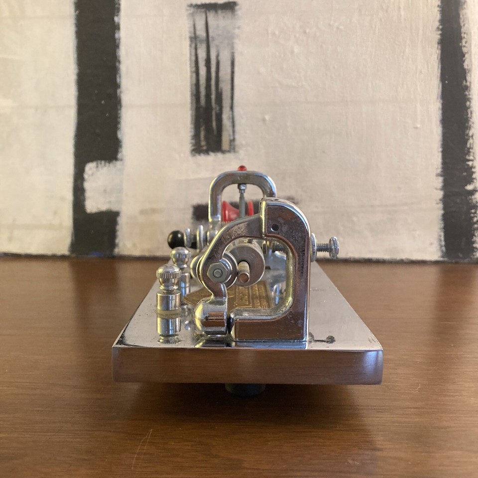 VINTAGE VIBROPLEX ORIGINAL DELUXE Bug Key W/Jewel movement & Chrome ...