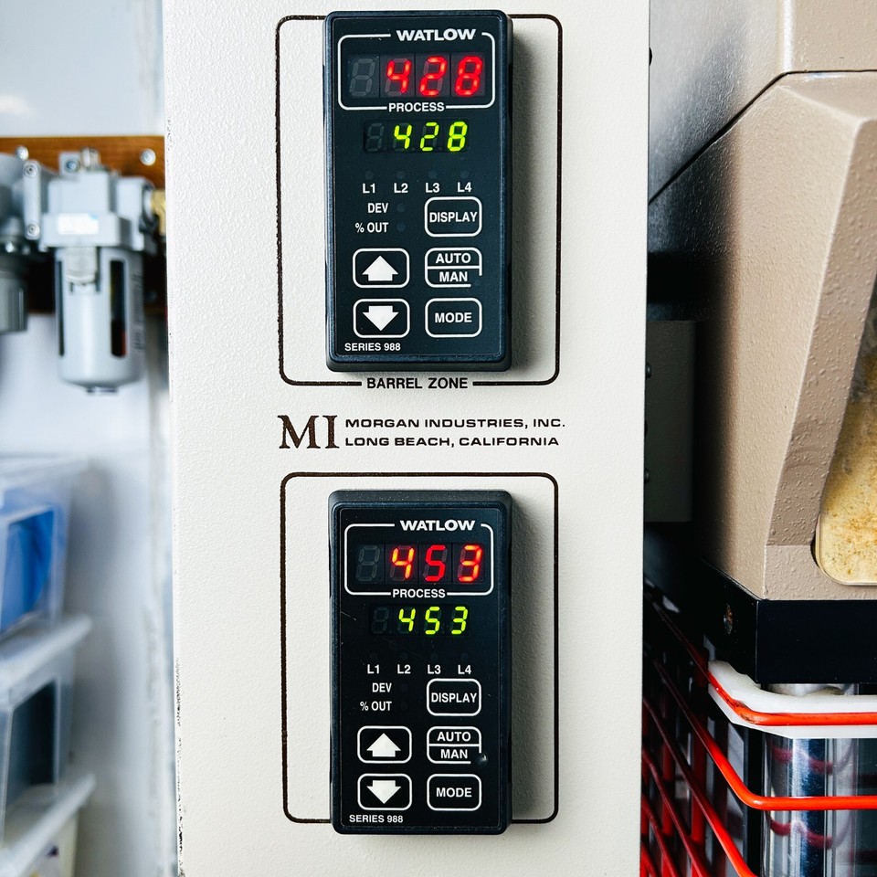 20 Ton, 4 Oz Shot Morgan Press G-100T Injection Molding Machine Great ...