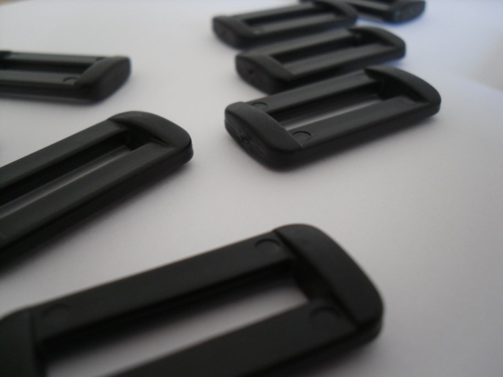 25mm Black Plastic or Metal Tri Glide Adjuster Buckle Slides Belt loops ...
