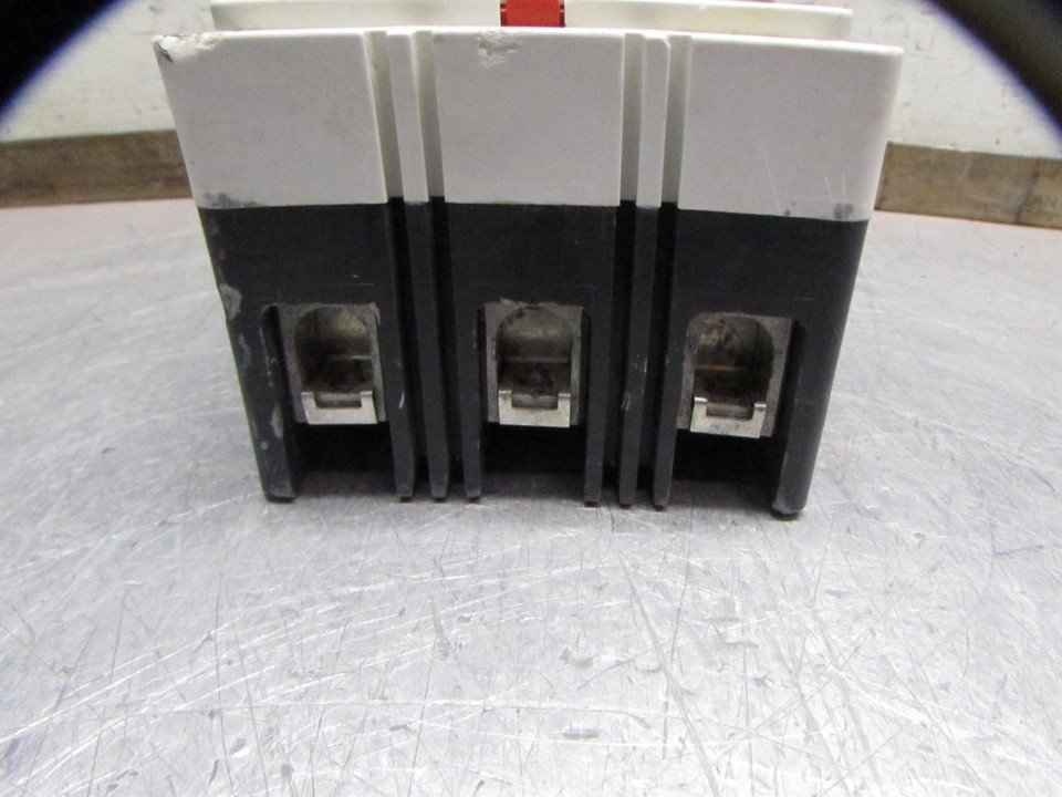 Cutler Hammer HFD3225 ,Circuit Breaker ,3P/225A/600V/65kA ,Takeout ...