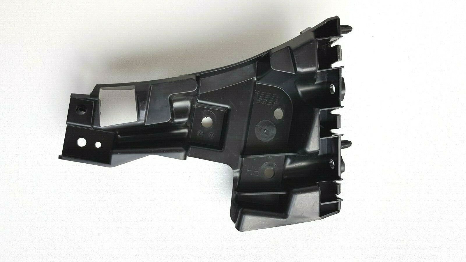 VOLVO S-60 2017 2.0 D4 D4204T14 RHD FRONT BUMPER RIGHT BRACKET OEM ...