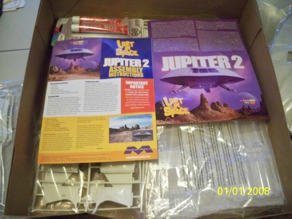 Moebius Models #913 Lost in Space TV Series Jupiter 2 Spaceship 1:35 ...