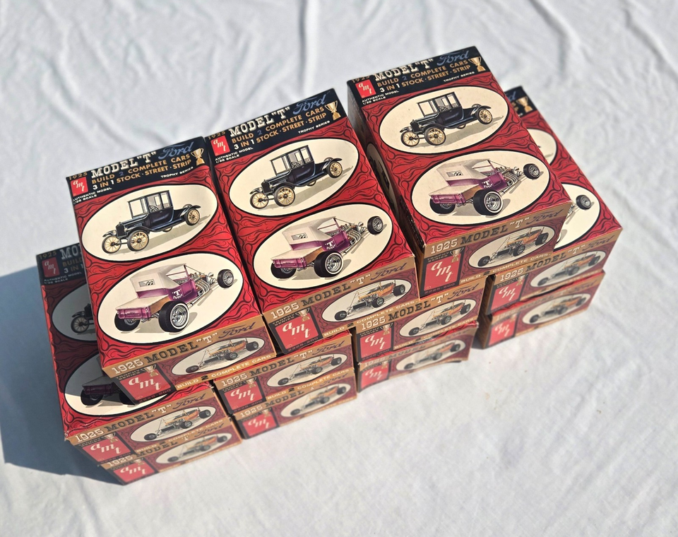 AMT - Case of 12 1925 Ford Model T/Hod Kit With Original Shipping ...