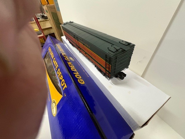 GOLDEN GATE DEPOT O SCALE GREAT NORTHERN 54' EXPRESS REEFER CAR REX2215 ...