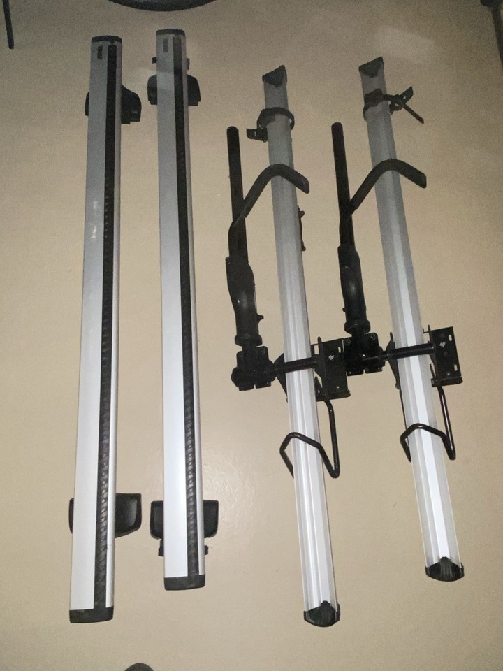 Thule 594XT Sidearm Bicycle Rack Arm Assembly & Thule AeroBlade 53 ...