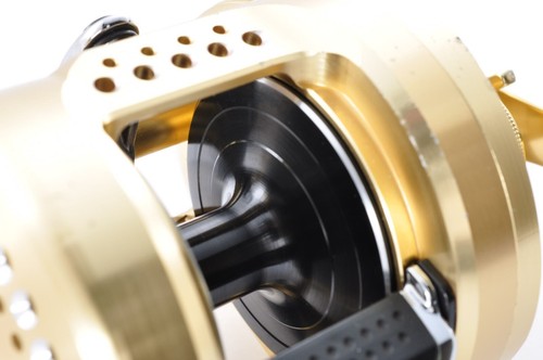 Shimano 18 CALCUTTA CONQUEST 300 Right Baitcasting Reel w/Box ...