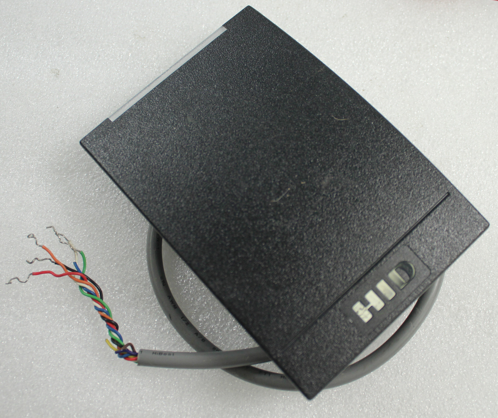 HID Model 6120CKN0000-S107R SRD MODEL R-640X-300 iCLASS R40 WALL SWITCH ...