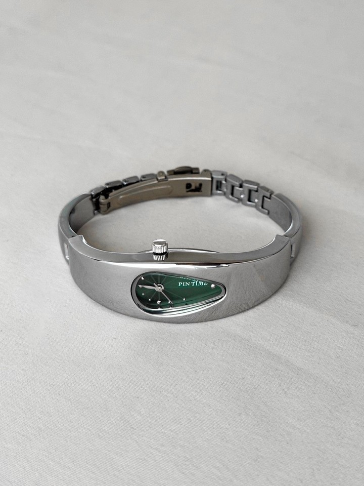 Y2k Streetwear Style Silver Teardrop Watch with Green Dial Japanese ...