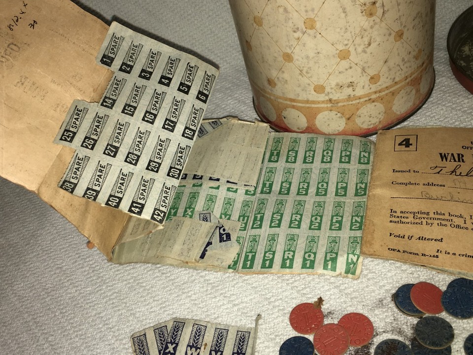 WW2 War Ration Coupon + Coin LOT 3 Books Red & Blue Tokens Ration in ...