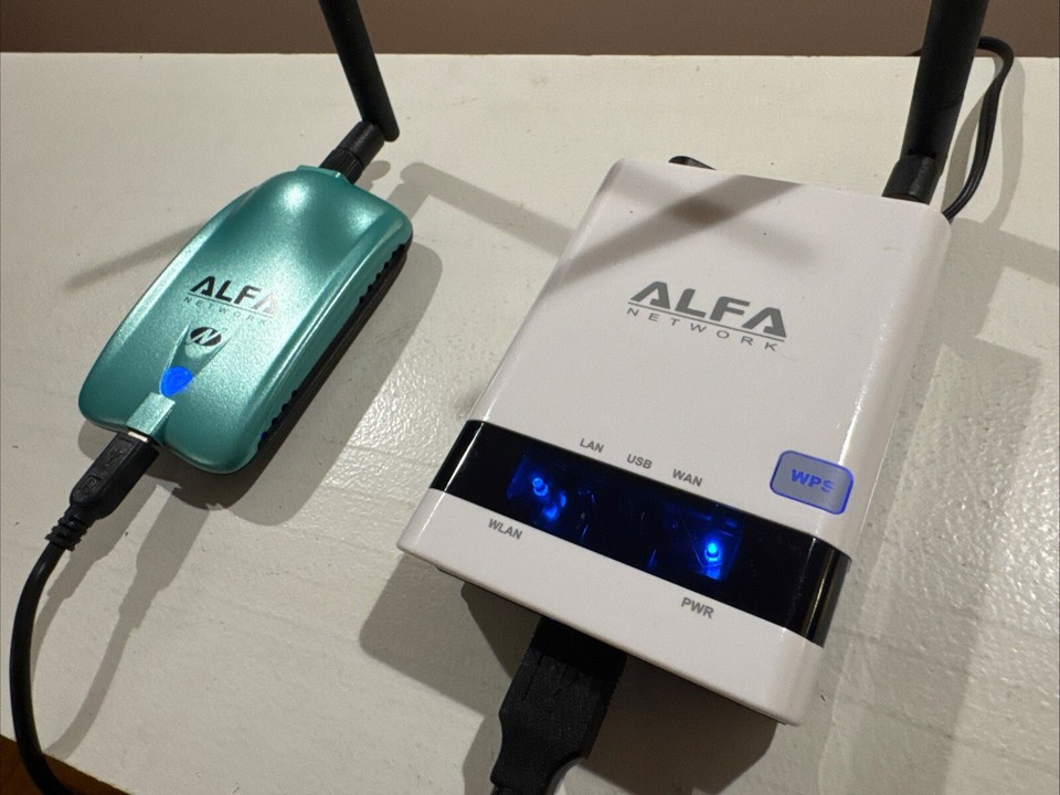 ALFA Network R36 802.11 b/g/n 3G Mobile Router Plus AWUS036NH Long ...